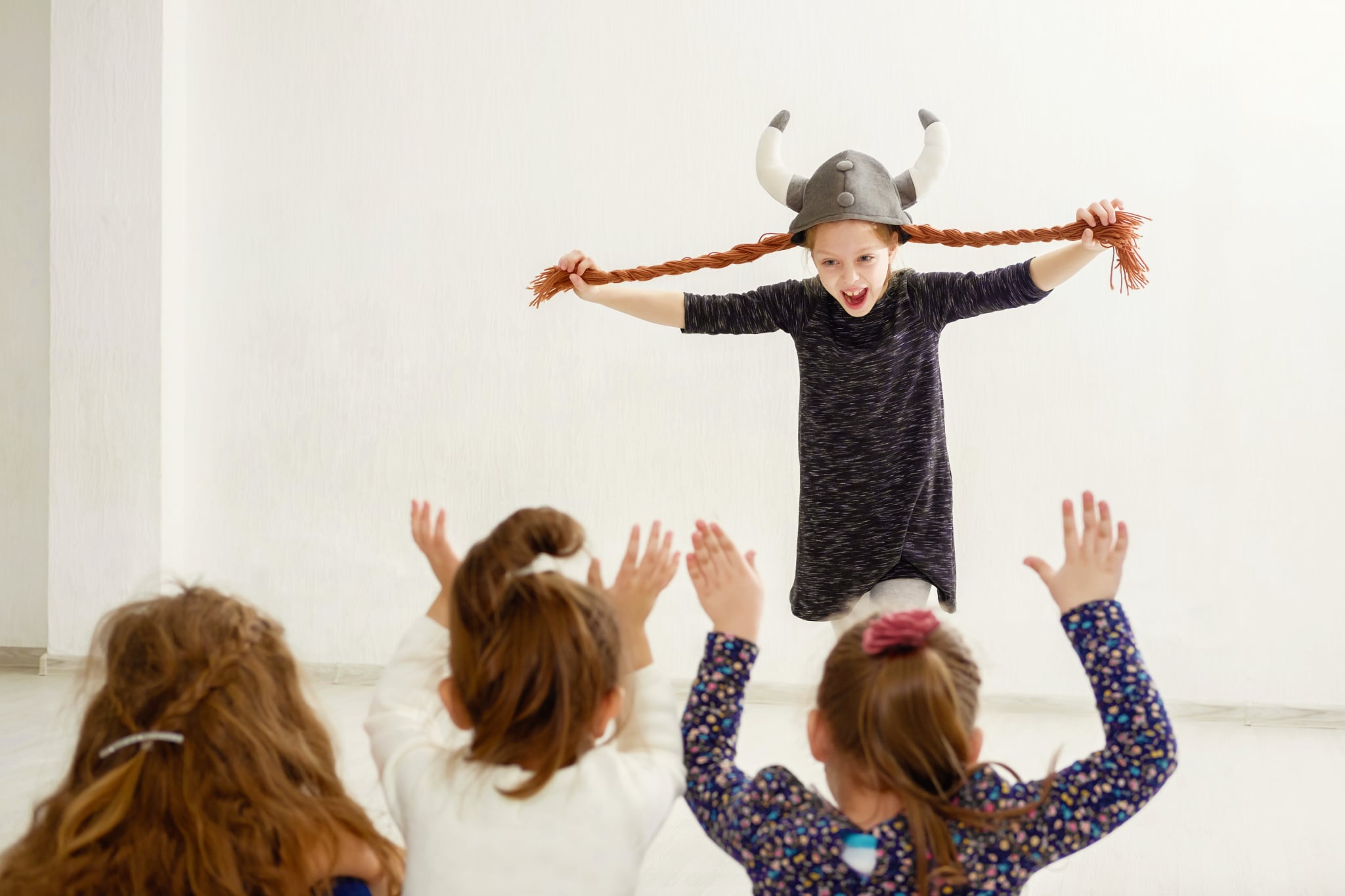 Cours de Théâtre enfant | Ze Art Studios Paris